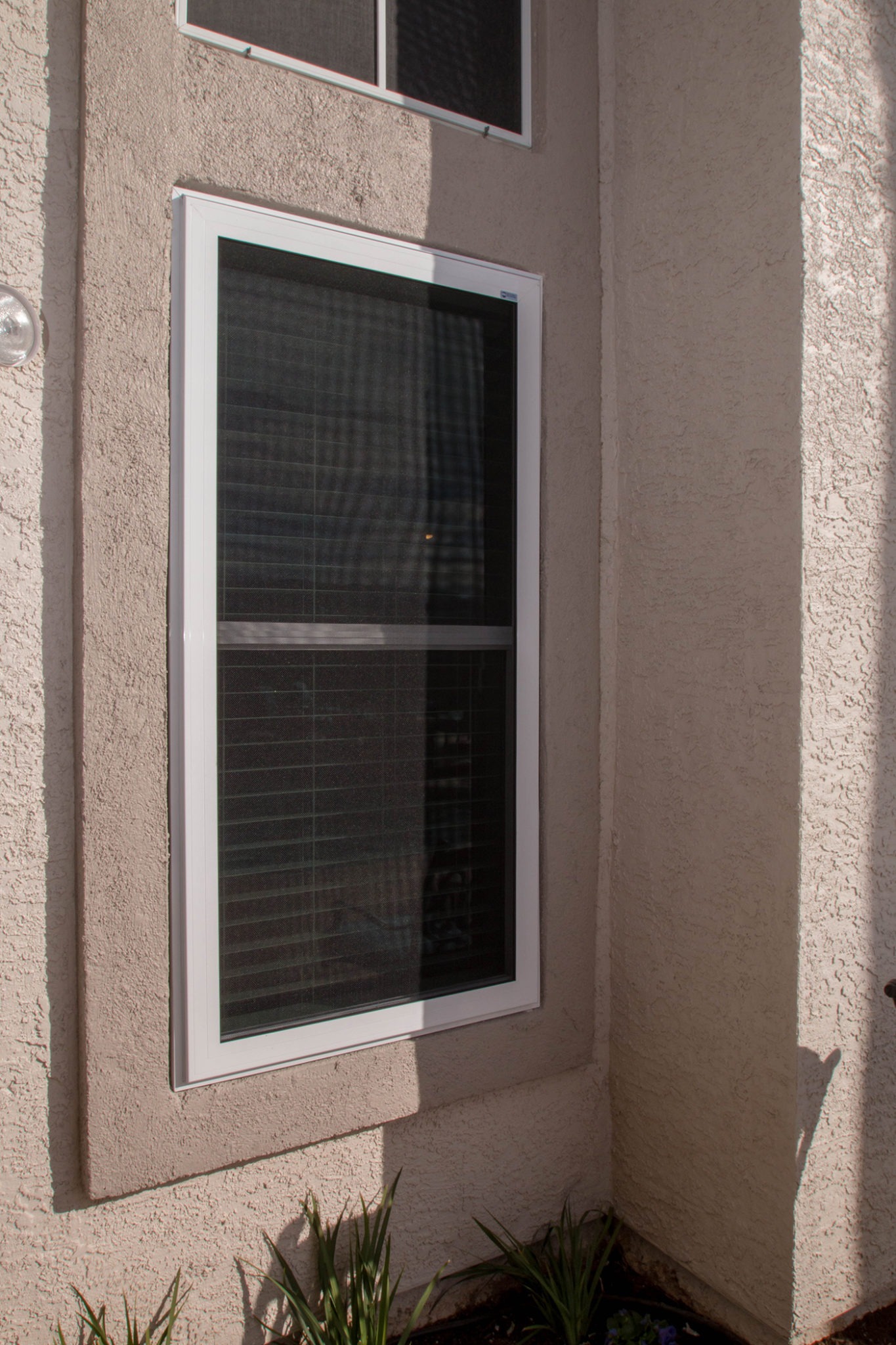 Security Windows - A Cutting Edge Glass & Mirror