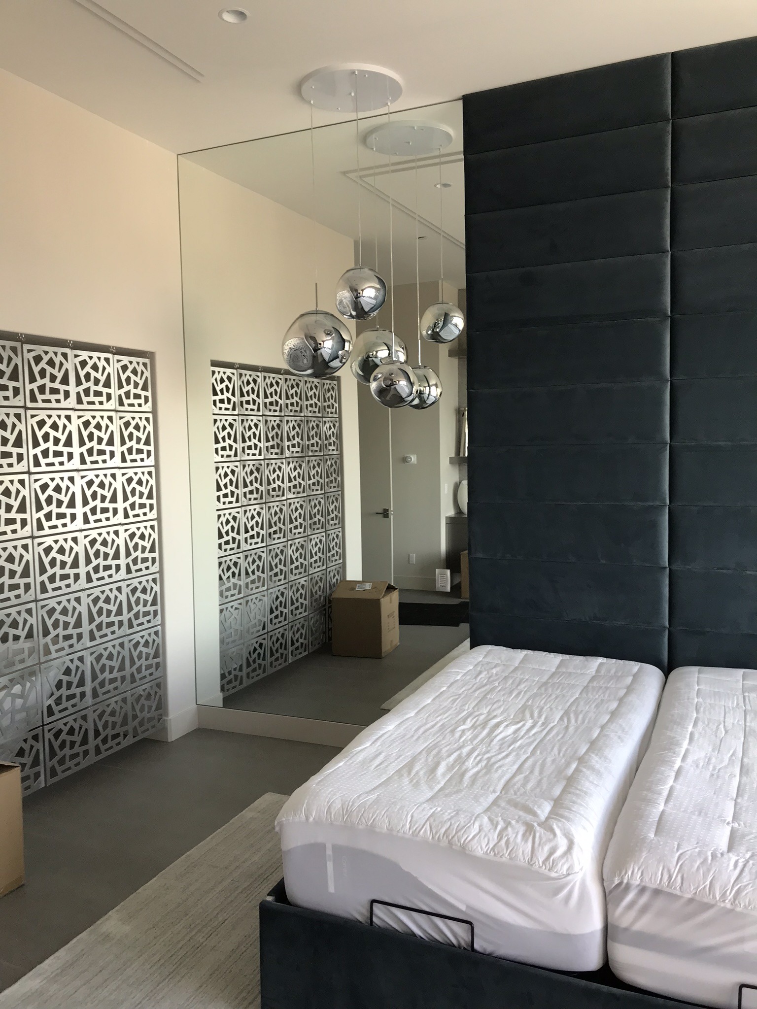 Custom Mirrors - A Cutting Edge Glass & Mirror
