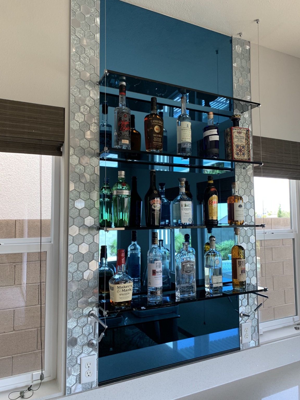 Custom glass design Las Vegas - A Cutting Edge Glass & Mirror